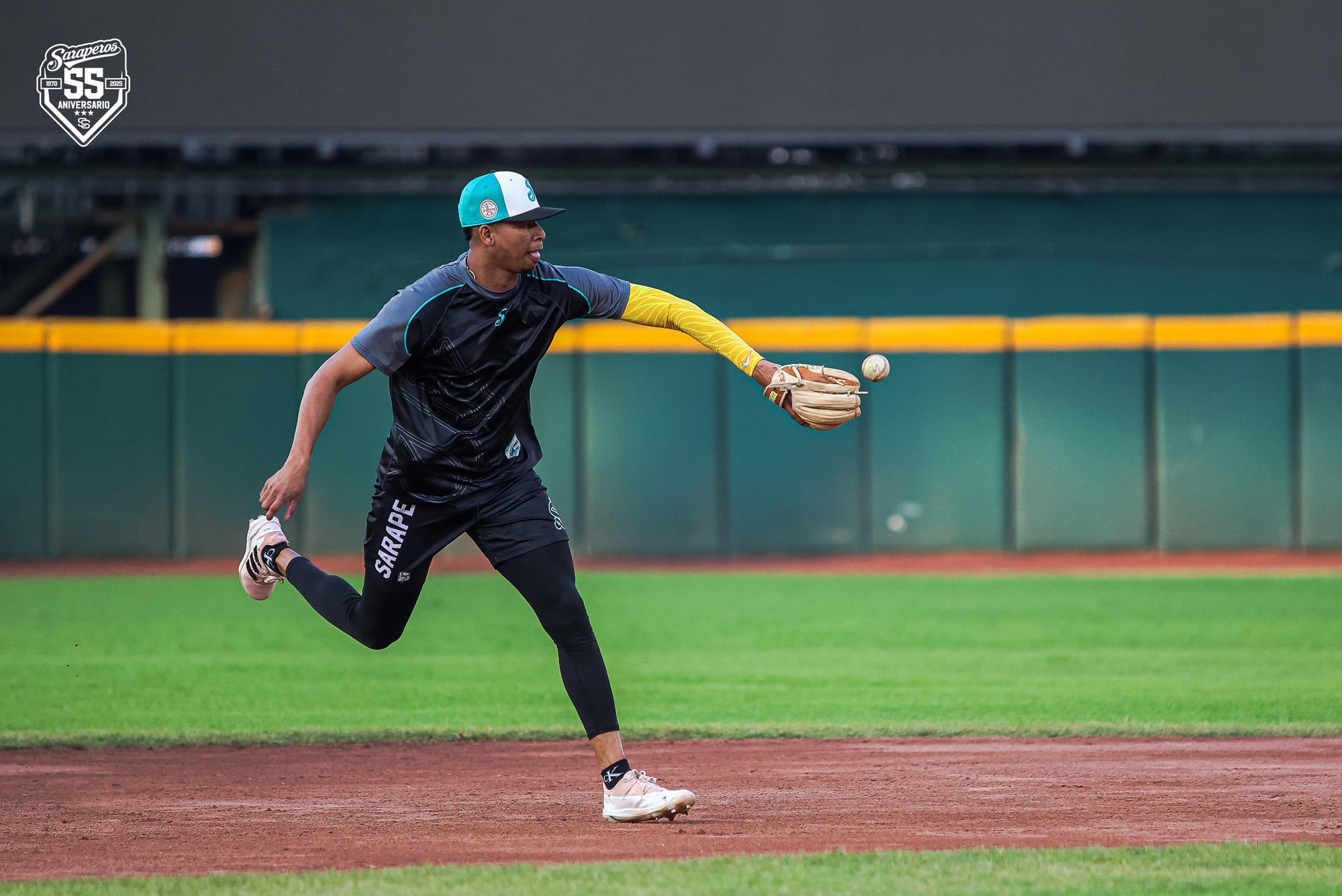 SARAPEROS INICIA ENTRENAMIENTOS CON MIRAS A LOS JUEGOS DE SPRING ...